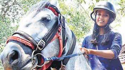 Kerala girl who went to her Board exam riding a horse