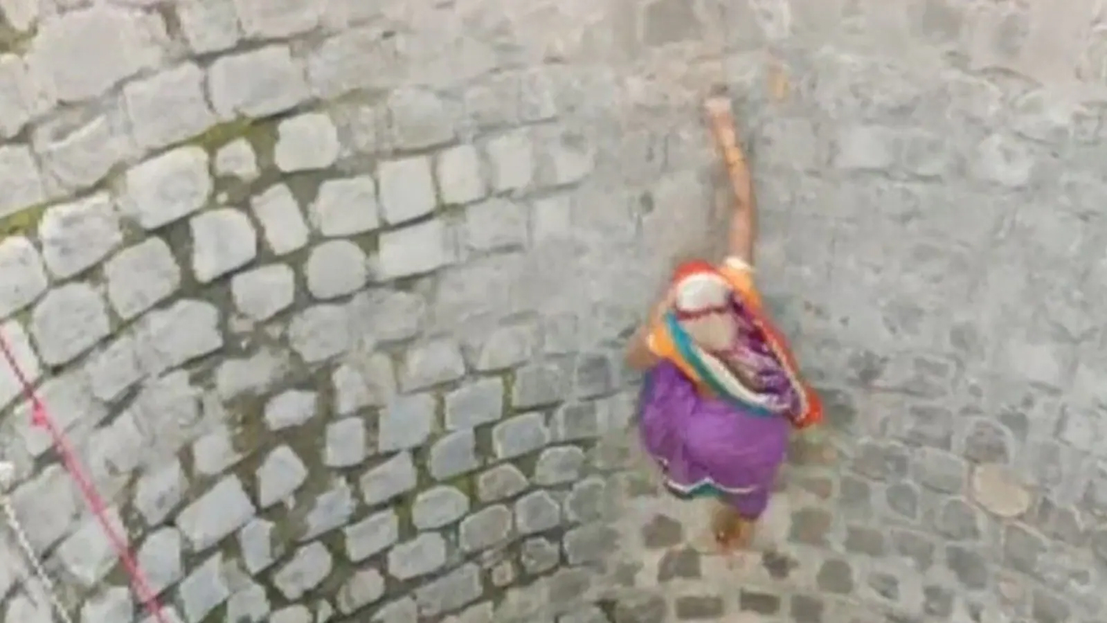 Desperate for water, these villagers climb well without a rope, watch