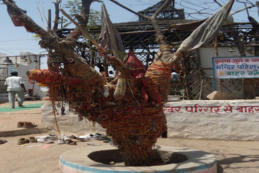 Bullet Raja:A temple where devotees worsship a motorcycle ...