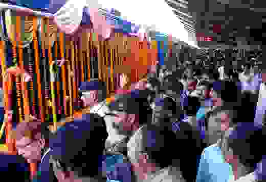 Indian Railway station claims to have world’s longest platform: It ...
