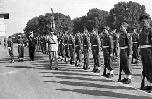 Rare photos: The birth and partition of India